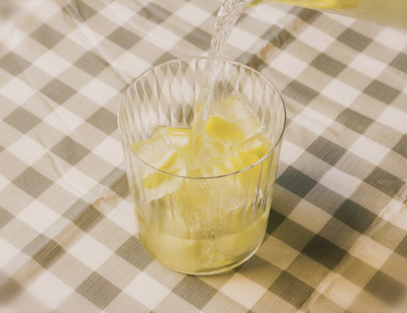 What Is Sparkling Tea? – Twinings