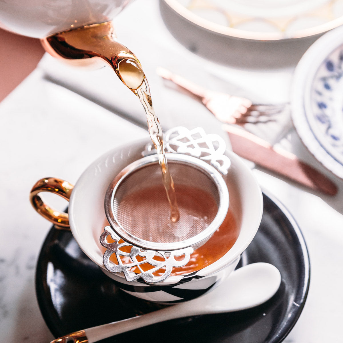 How To Taste Tea the Twinings way